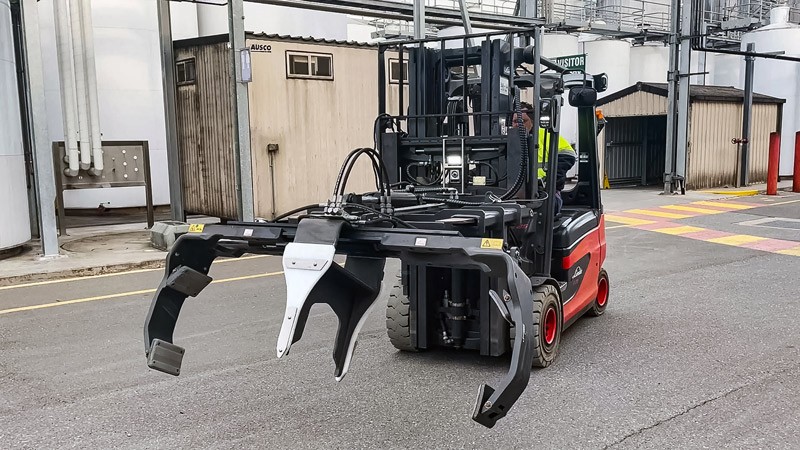 New KAUP Barrel Handler attachment eliminates manual handling of wine ...