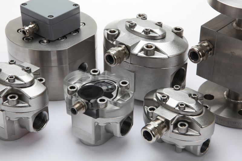 Precise metering of viscous fluid flows - Process & Control