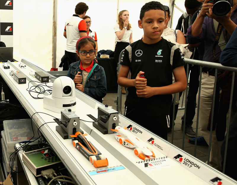 F1 in Schools stars at Formula 1® world first event ‘F1 Live London ...